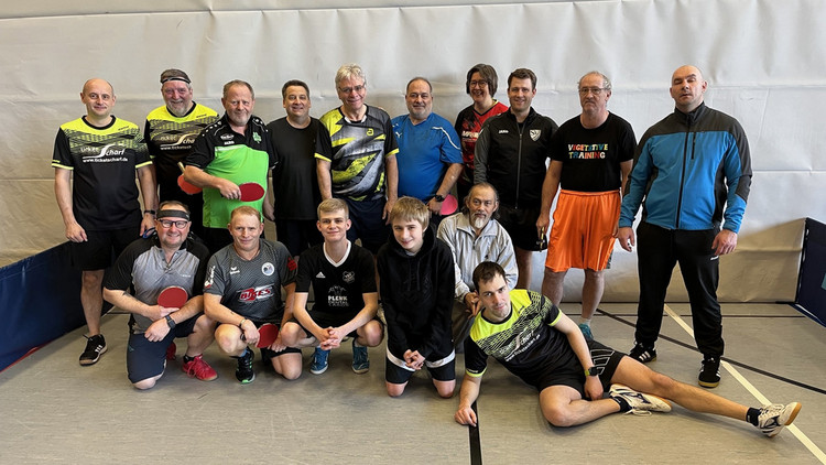 Startschuss für die 12. Auflage des BTTV Bavarian TT-Race ist erfolgt ...